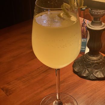 MCMENAMINS TAVERN ON THE SQUARE - Updated January 2025 - 313 Photos ...