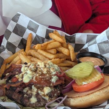 GLENDALE TRACKSIDE PUB - Updated December 2025 - 29 Photos & 14 Reviews ...