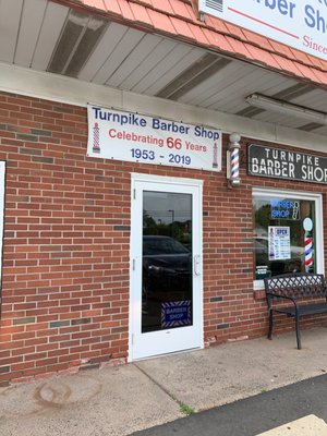 TURNPIKE BARBER SHOP - Updated December 2025 - 21 Ella Grasso Tpke ...