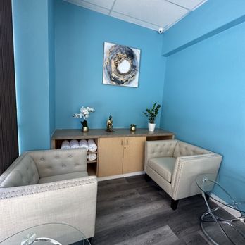 LAKE MASSAGE AND WAX SPA - Updated October 2025 - 23 Photos & 22 ...