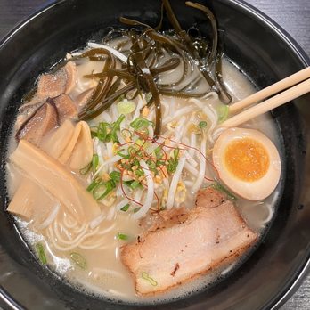 RAMEN MUSASHI - Updated October 2025 - 225 Photos & 262 Reviews - 44 ...