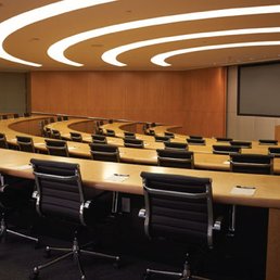 ROUNDHOUSE MARKET & CONFERENCE CENTER - Updated December 2025 - 204 ...