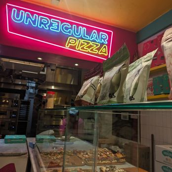 UNREGULAR PIZZA - Updated August 2024 - 578 Photos & 292 Reviews - 135 ...