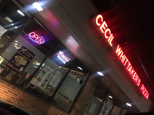 CECIL WHITTAKER’S PIZZERIA - Updated April 2025 - 15 Photos & 35 ...
