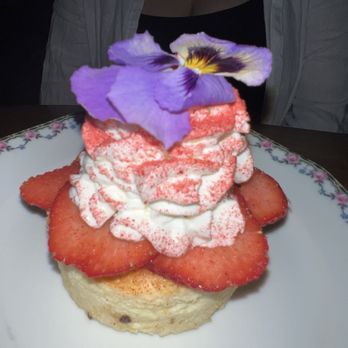 HEY LOVE - Updated November 2024 - 850 Photos & 406 Reviews - 920 E ...