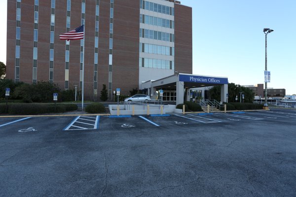 MEASE DUNEDIN HOSPITAL - Updated December 2025 - 22 Photos & 37 Reviews ...