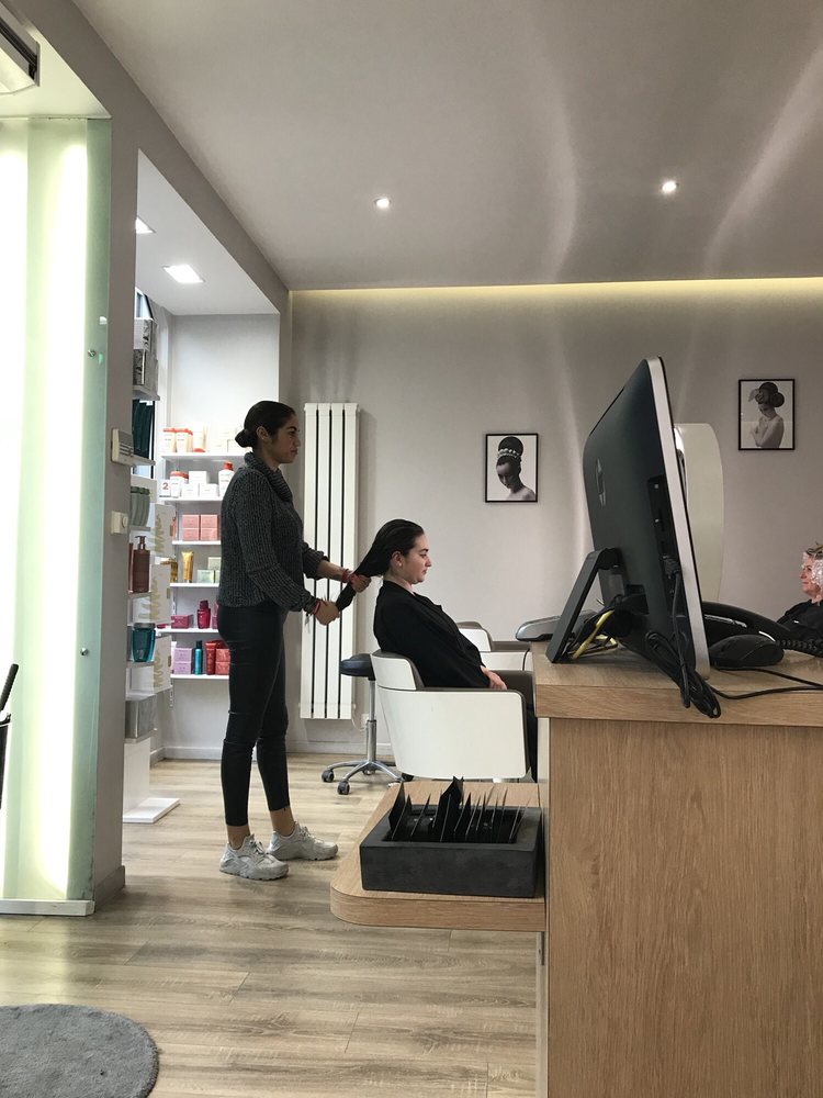 JEAN MARC JOUBERT - 34 rue de Bassano, Paris, France - Hair Salons ...