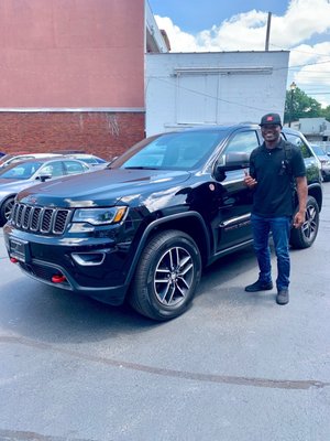 HAWK AUTOMOTIVE - Updated December 2025 - 215 W Gregory Blvd, Kansas ...