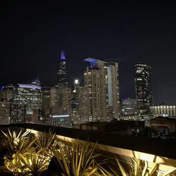 ROOFTOP AT NOBU HOTEL CHICAGO - Updated June 2025 - 284 Photos & 107 ...