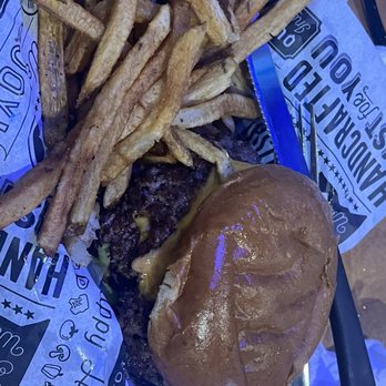 SHOTZEE’S BAR & GRILL - Updated January 2026 - 98 Photos & 100 Reviews ...