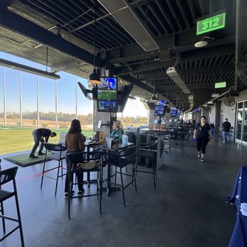 TOPGOLF - Updated January 2025 - 743 Photos & 811 Reviews - 1050 N ...