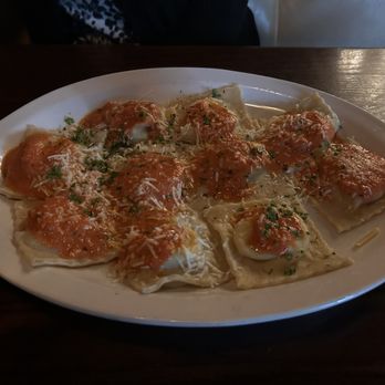 TRAVERSO’S RESTAURANT - Updated December 2024 - 103 Photos & 281 ...