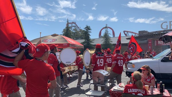 RED ZONE RALLY - 110 Photos & 30 Reviews - 4701 Great America Pkwy ...