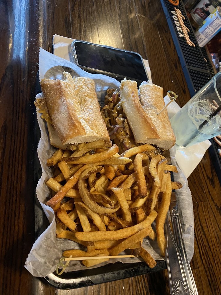 BAR 101 - Updated October 2025 - 37 Photos & 46 Reviews - 1478 Atwood ...