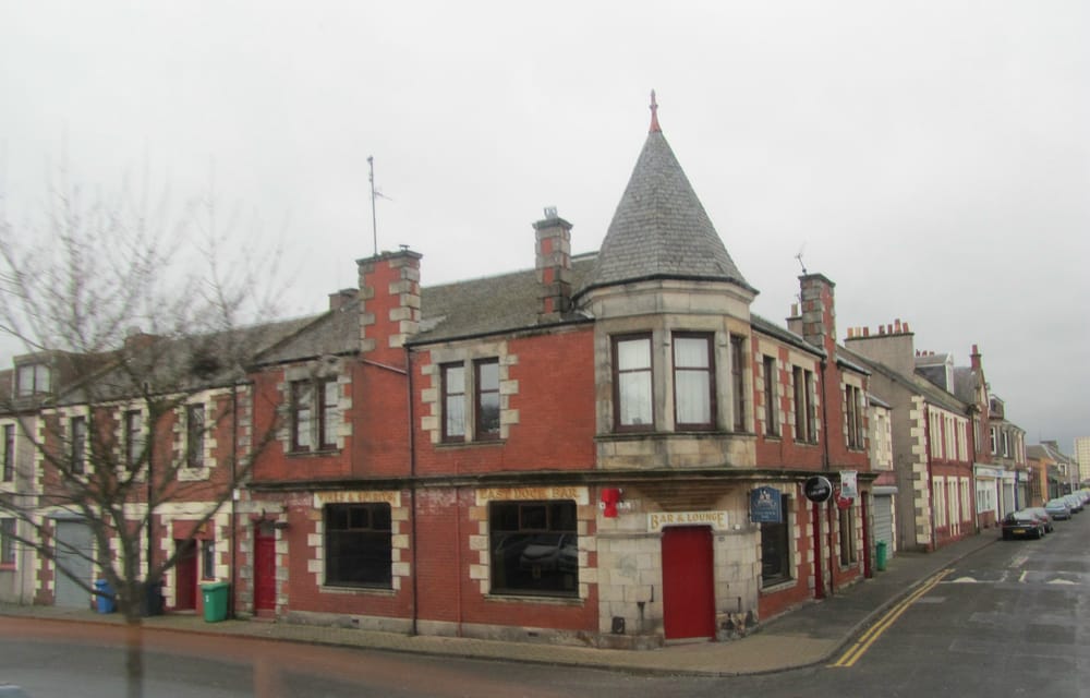 EAST DOCK BAR - 242 High Street, Leven, Fife, United Kingdom - Pubs ...