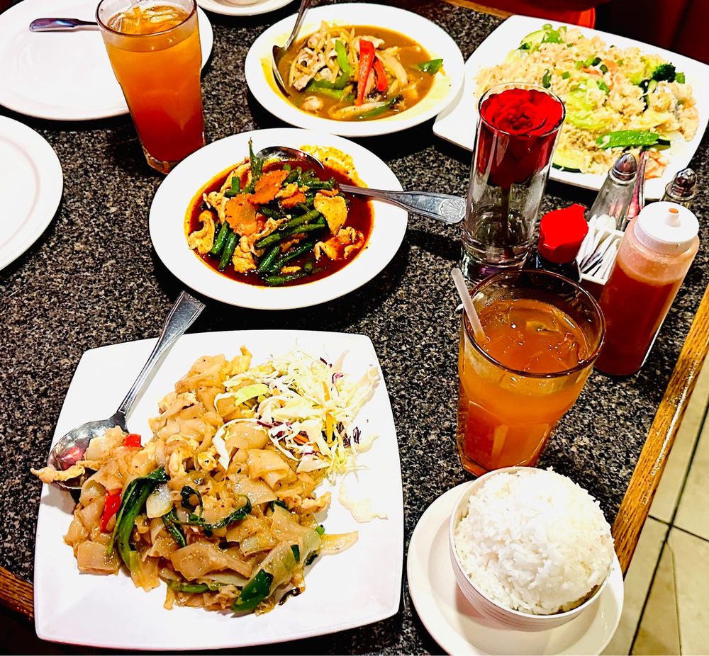 THAI E-SAN - 575 Photos & 920 Reviews - 616 W Indian School Rd, Phoenix ...