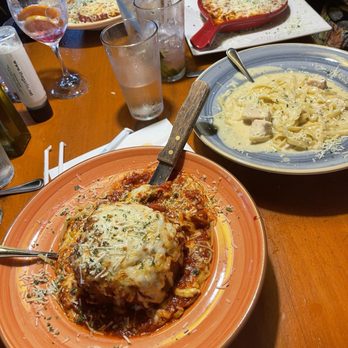 THE GARLIC - Updated May 2024 - 2263 Photos & 1719 Reviews - 556 E. 3rd ...