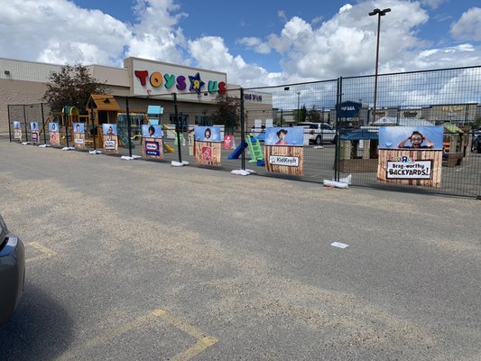 TOYS”R”US - Updated December 2025 - 15 Photos & 25 Reviews - 9908 170 ...