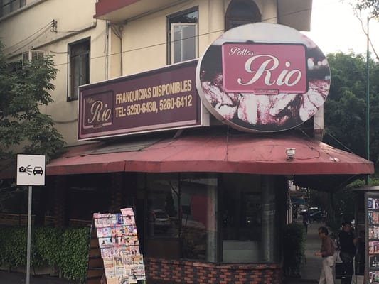 POLLOS RIO - Updated July 2025 - 11 Photos - Gutemberg 16, México, D.F ...