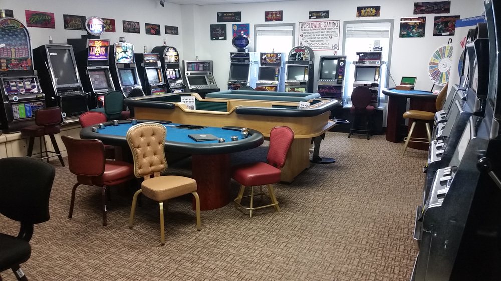 WORLDWIDE GAMING - Updated April 2024 - 10 Photos - 2195 Daniels St ...