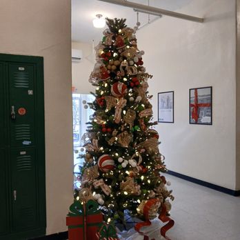 OLD TAYLOR HIGH - Updated December 2025 - 18 Photos - 410 W 7th St ...