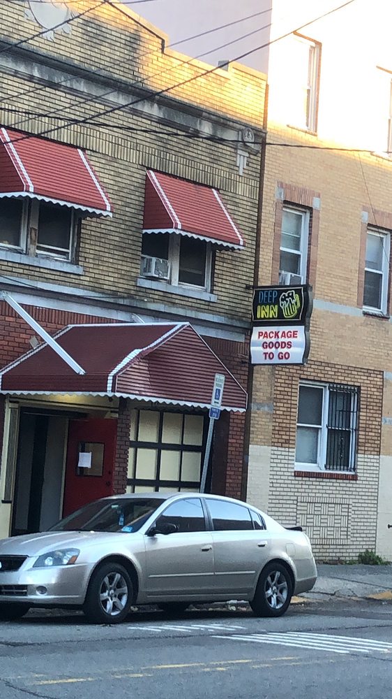 THE DEEP INN - Updated November 2024 - 24 Photos - 60 Pulaski St ...