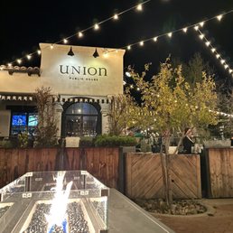 UNION PUBLIC HOUSE - Updated May 2025 - 956 Photos & 1215 Reviews ...