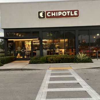 CHIPOTLE MEXICAN GRILL - Updated August 2025 - 70 Photos & 83 Reviews ...