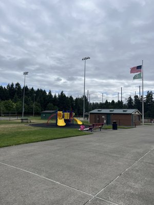 CIRQUE PARK - Updated May 2025 - 14 Photos - 7408-7420 Cirque Dr W ...