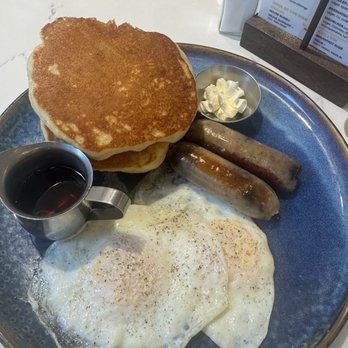 OEB BREAKFAST - TORONTO STREET - Updated January 2026 - 214 Photos ...