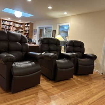 MOBILITY PLUS CRESTWOOD - Updated November 2025 - 13 Photos - 6402 Westwind Way, Crestwood ...