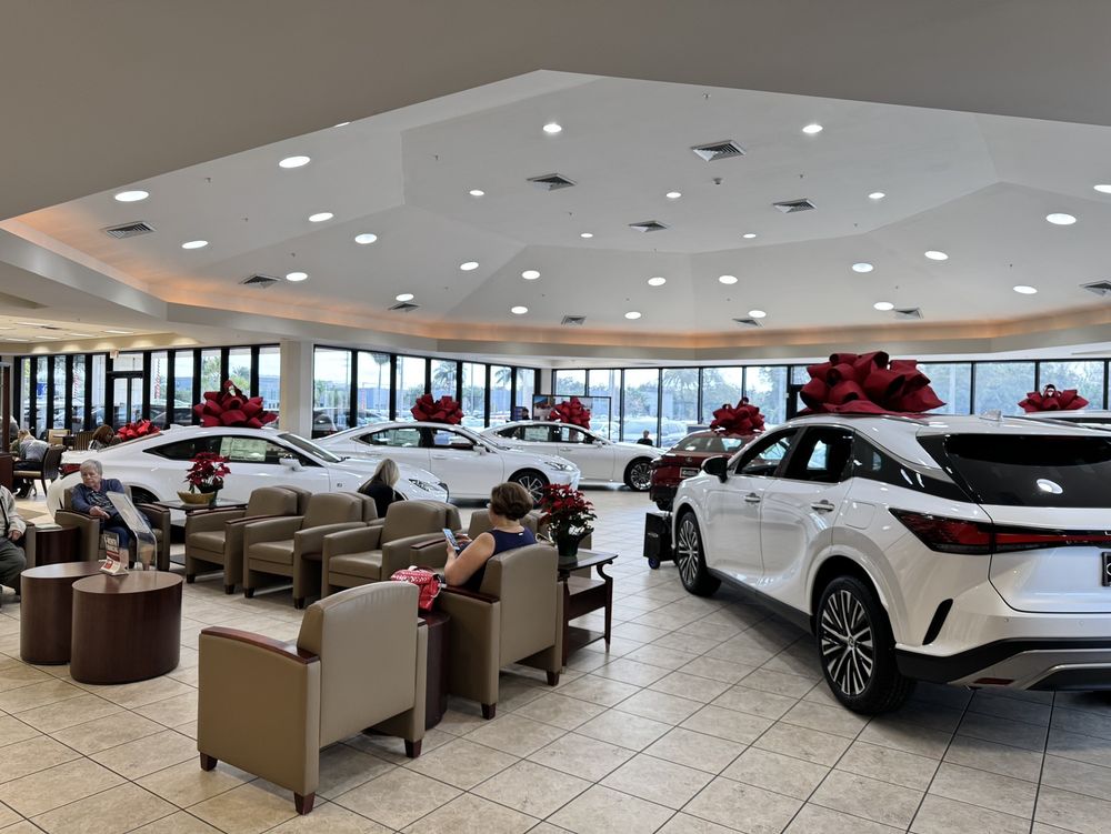 LEXUS OF SARASOTA - Updated December 2025 - 39 Photos & 159 Reviews ...