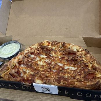 CALZONE LIFE - Updated September 2025 - 22 Photos & 16 Reviews - 1347 ...