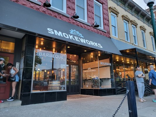 SMOKEWORKS - Updated October 2025 - 313 Photos & 264 Reviews - 121 N ...