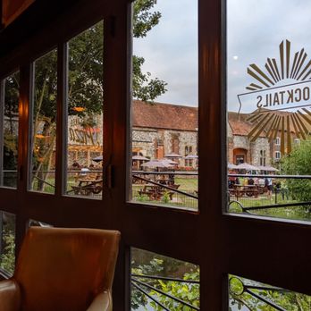 THE BRIDGE TAP - Updated May 2025 - 14 Fisherton Street, Salisbury ...