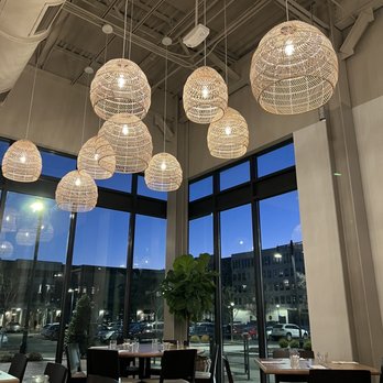 ACACIA MIDTOWN - Updated April 2025 - 86 Photos & 61 Reviews - 2363 ...