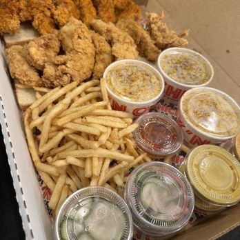 CHICK’N OUT - Updated May 2024 - 187 Photos & 69 Reviews - 37 Charlotte ...