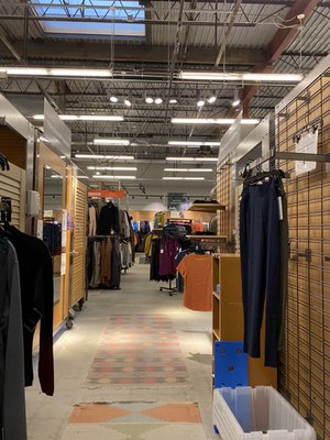 REI - Updated December 2025 - 14 Photos & 88 Reviews - 279 Salem St ...