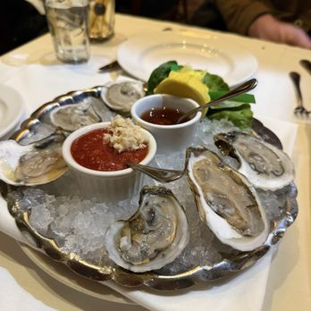 THE CAPITAL GRILLE - Updated October 2025 - 1016 Photos - 1010 Reviews ...