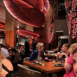 KOMODO MIAMI - Updated December 2025 - 5180 Photos & 2558 Reviews - 801 ...