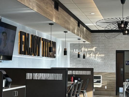 TITAN BURGERS CHINO - Updated January 2026 - 265 Photos & 415 Reviews ...