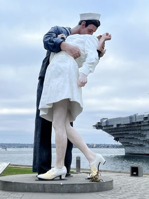 UNCONDITIONAL SURRENDER STATUE - EMBRACING PEACE - Updated May 2026 ...