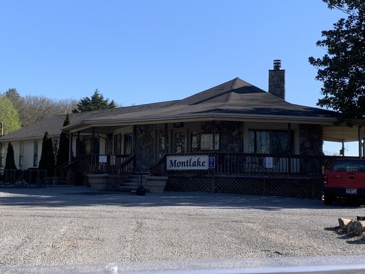 MONTLAKE GOLF & COUNTRY CLUB - Updated December 2025 - 9104 Brow Lake ...