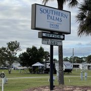SOUTHERN PALMS RV RESORT - 44 Photos - RV Parks - One Avocado Ln ...