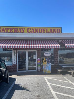 GATEWAY FARM MARKET & CANDYLAND - 24 Photos & 17 Reviews - 14802 N ...