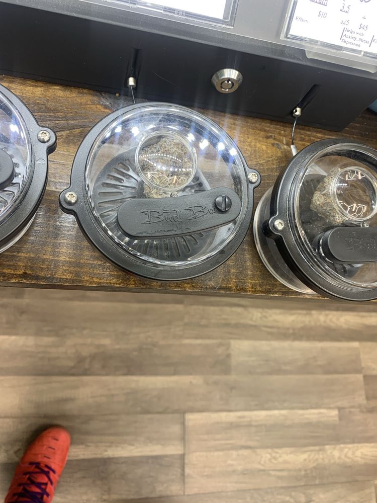 GRASS STATION DISPENSARY - Updated January 2026 - 18 Photos - 1419 ...