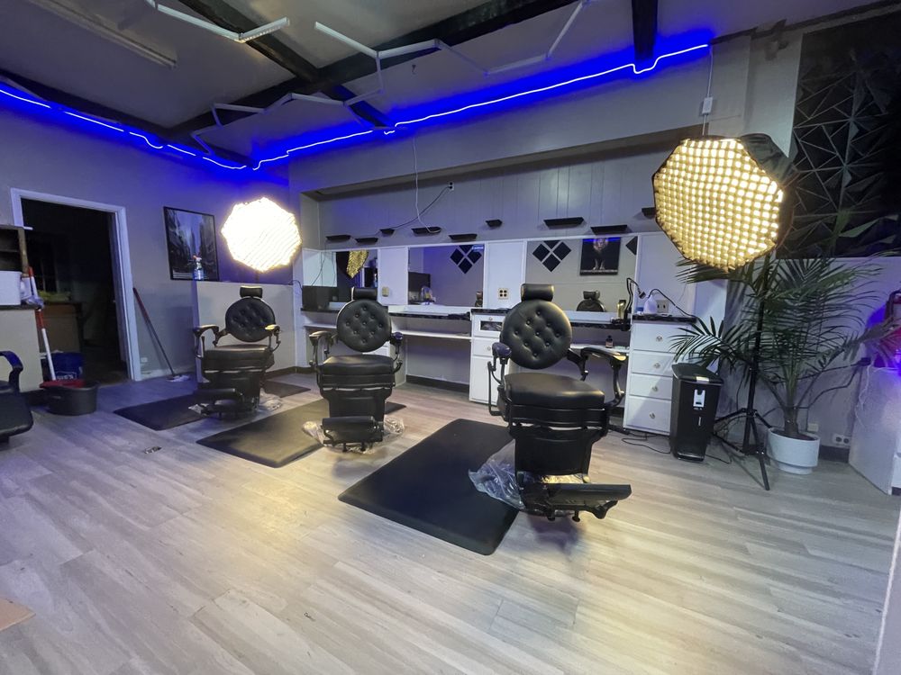 ATLANTIS BARBERSHOP - Updated March 2025 - 1263 Wyoming Ave, Forty Fort ...