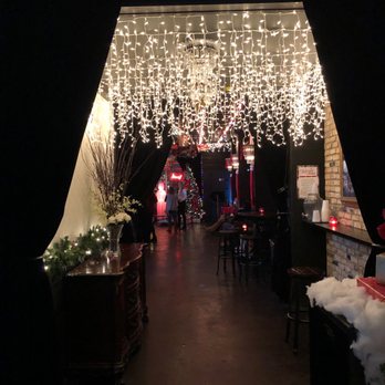 THE ELEANOR - Updated April 2025 - 143 Photos & 65 Reviews - 307 W 5th ...