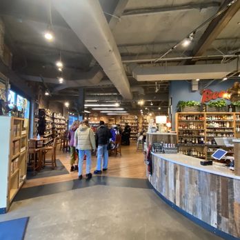 LIGHTHOUSE CANTON - Updated July 2024 - 49 Photos & 81 Reviews - 2701 ...