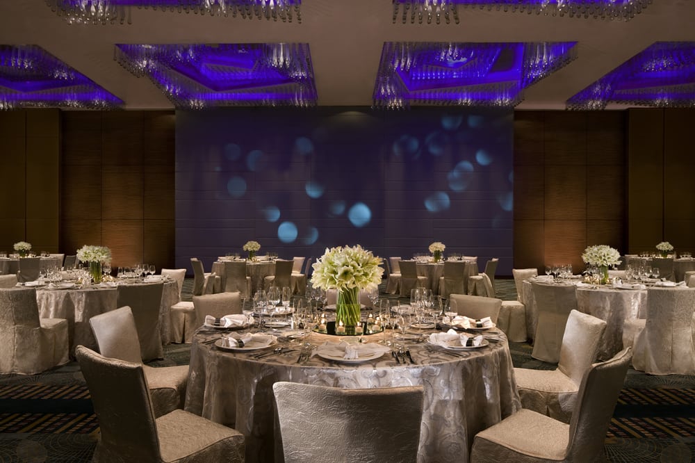 MANILA BALLROOM - 10 Photos - 2 Resorts Drive, Pasay, Metro Manila ...
